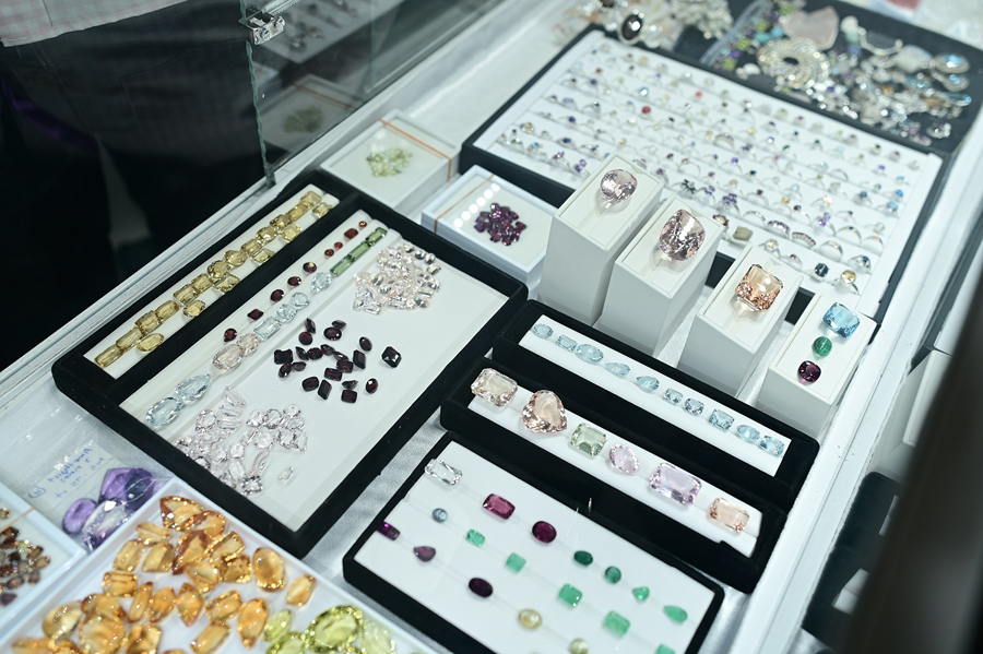 Sri Lanka concludes most successful International Gem & Jewellery Show in thirty years ...