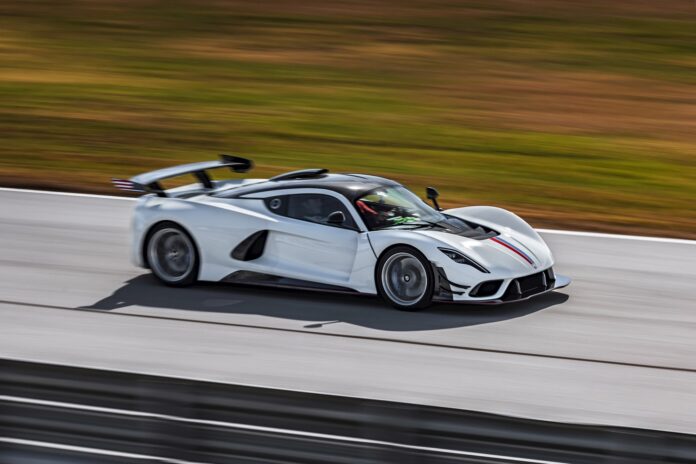 Revolutionising the Hennessey Venom F5 Revolution - the world’s most ...