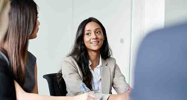 Overseas Indian students face trouble finding jobs! - Commonwealth Union