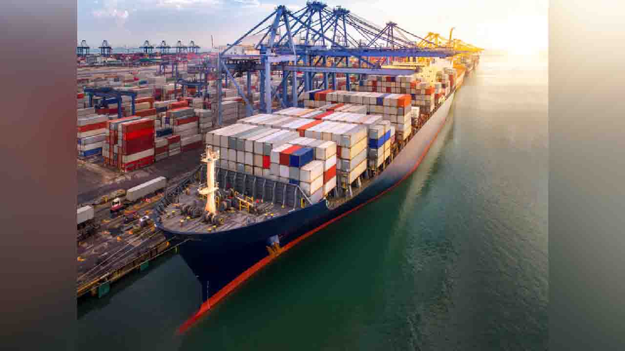 What will India provide to stimulate the shipbuilding sector ...