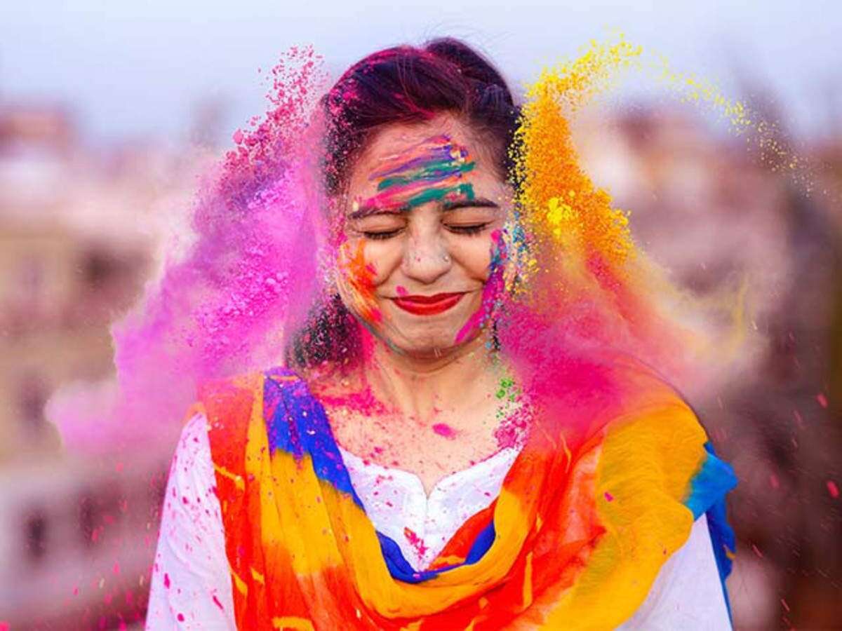 How did Bollywood celebrate Holi? - Commonwealth Union