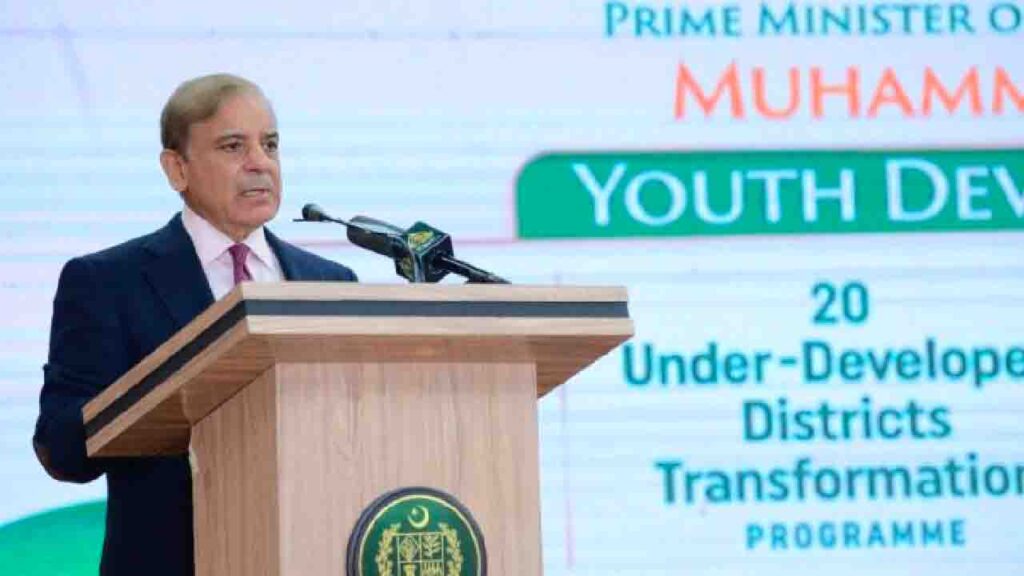 Pakistan unveils PM Youth Development Programs - Commonwealth Union