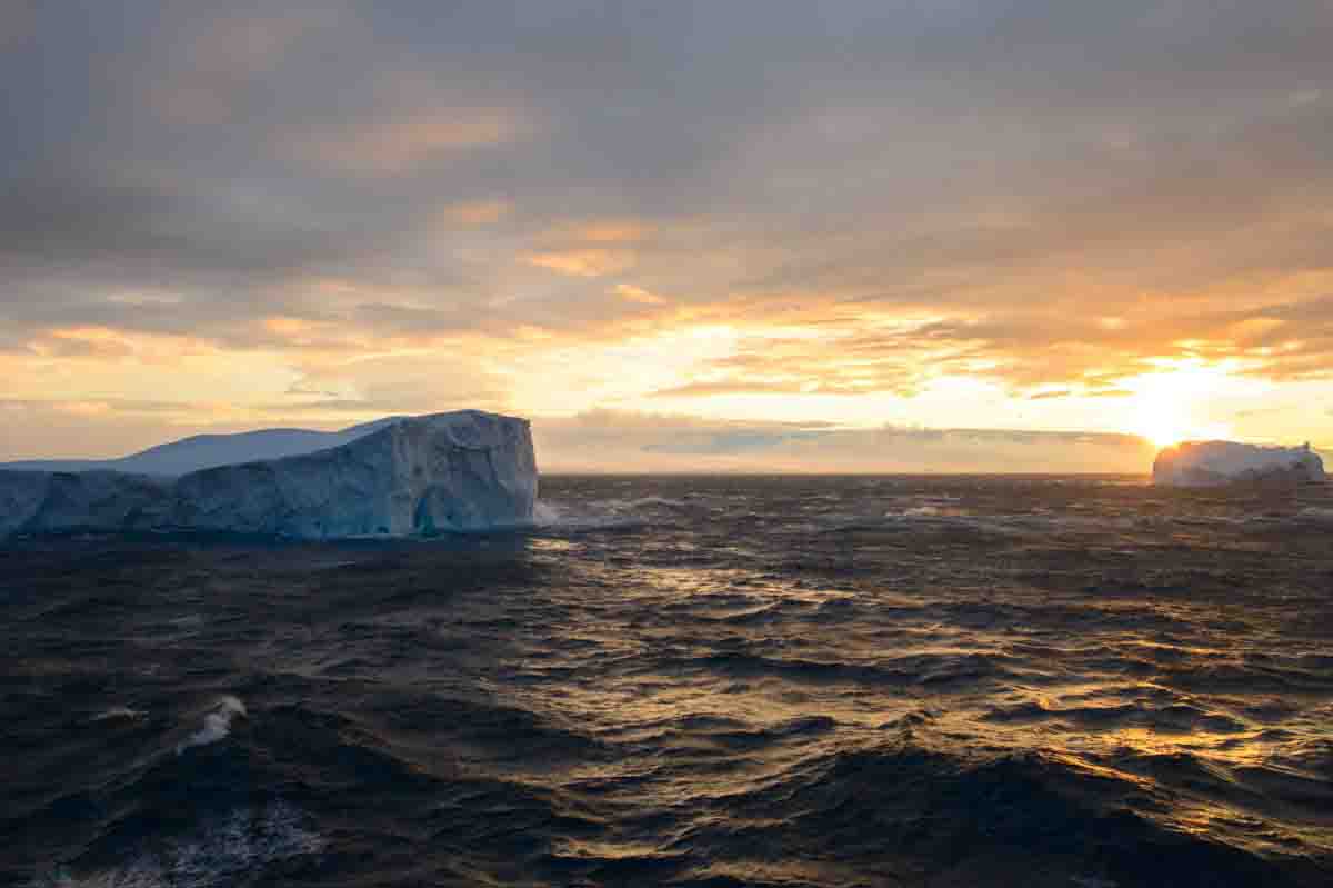 Troubling news of Antarctica's Deep Ocean currents! - Commonwealth Union
