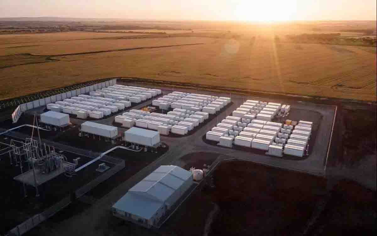 Tesla opens New Battery Factory in Shanghai - Commonwealth Union