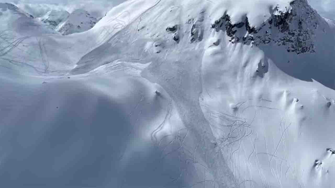 Snowmobiler dies after getting trapped in an avalanche near Invermere ...