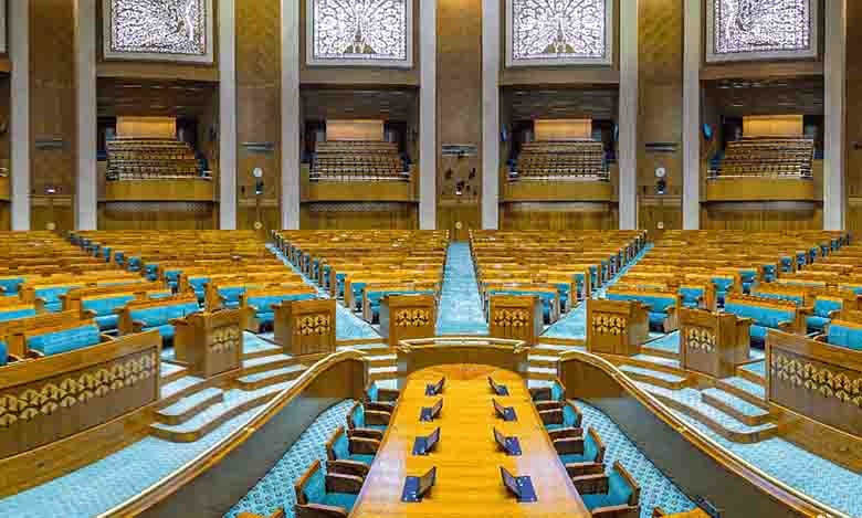 Prime Minister Modi inaugurates the new grand Parliament building ...