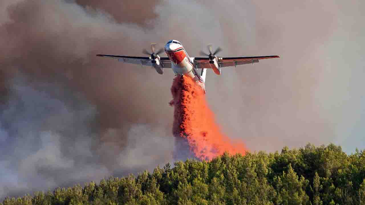 Modern Aircraft Transformed into Aerial Firefighters - Commonwealth Union