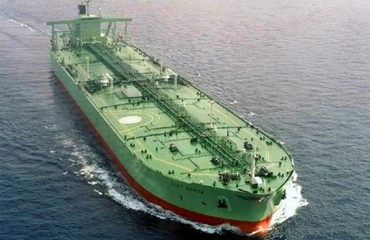 The fourth quarter saw the slowest growth in VLCC's dirty tonne days ...