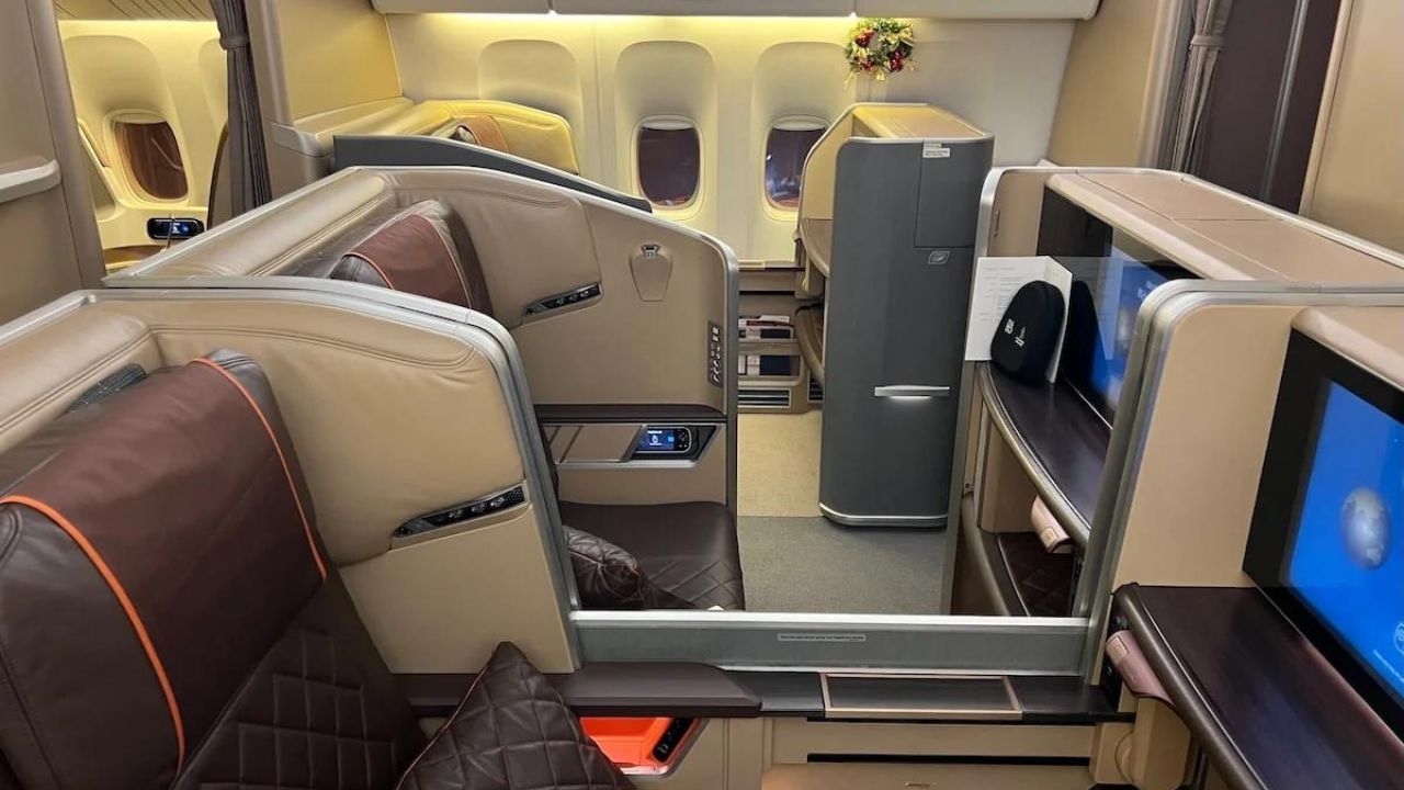 Amazing: Singapore Airlines’ Shortest First Class Flight - Commonwealth ...