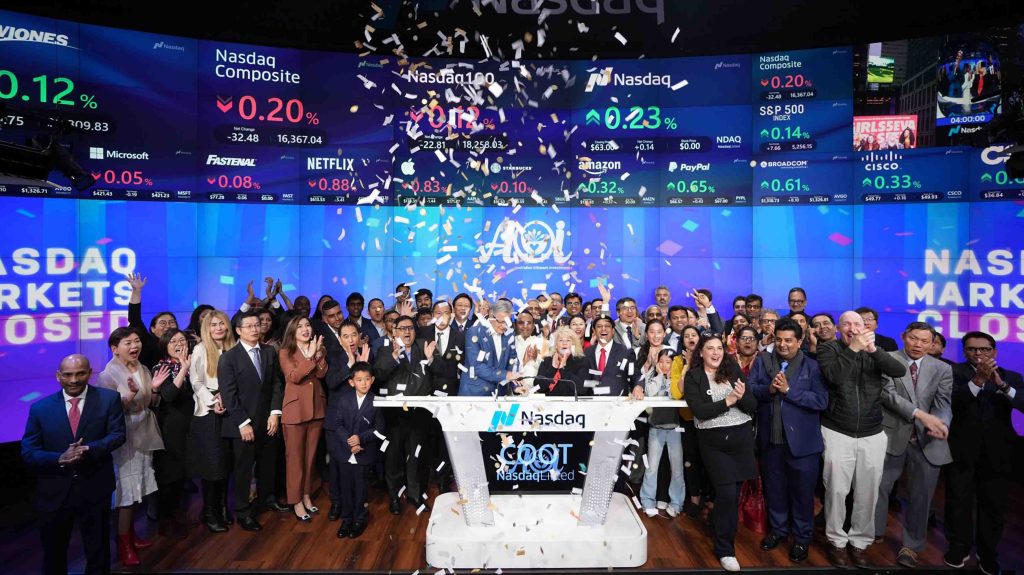 Bell-ringing ceremony - Commonwealth Union