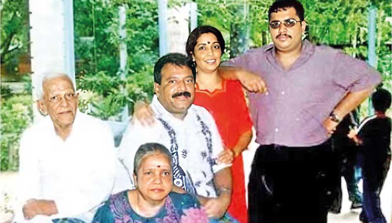 Velupillai Manoharan exposes scam - Commonwealth Union